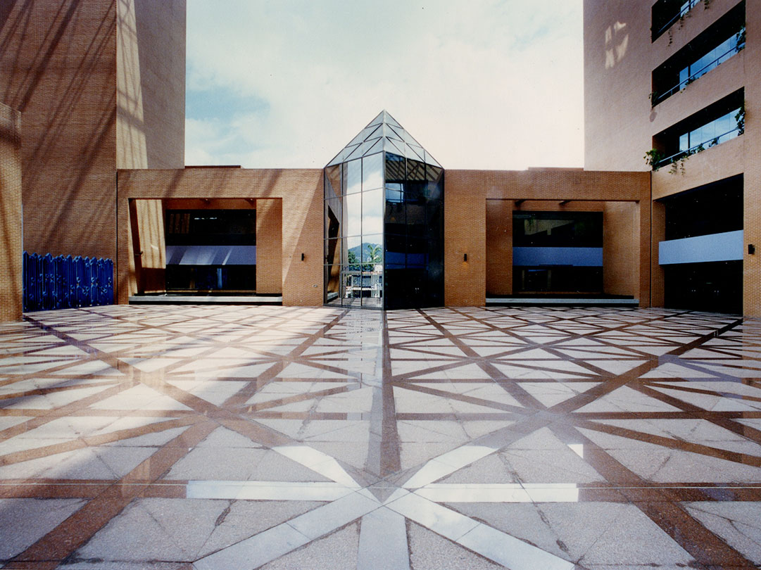 Edificio y Laboratorios – GMSquare